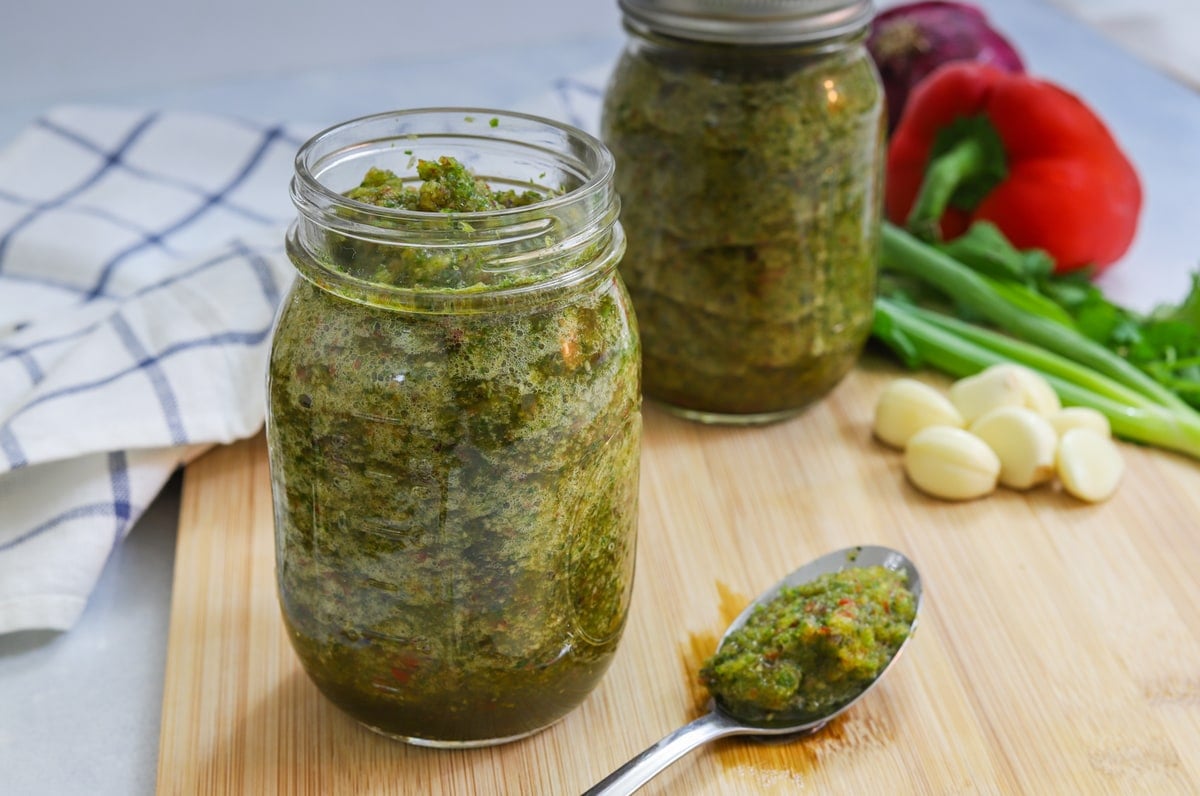 Receta Fácil de Sofrito de 15 Minutos - My Dominican Kitchen