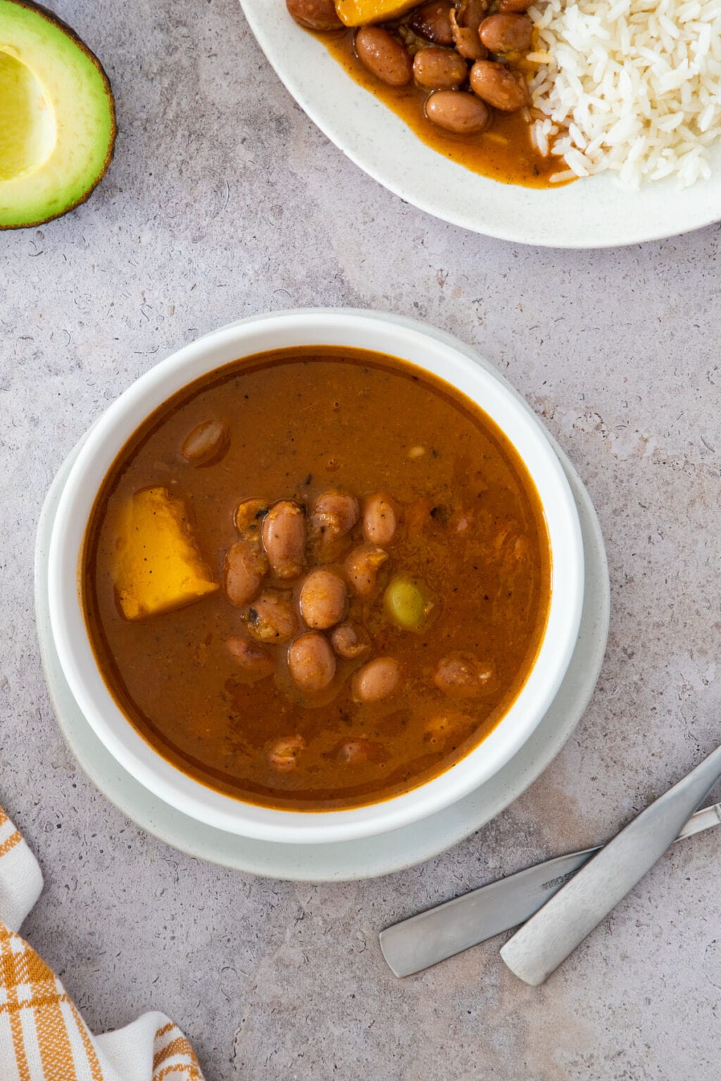 Auténtica Receta Dominicana de Habichuelas Guisadas - My Dominican Kitchen