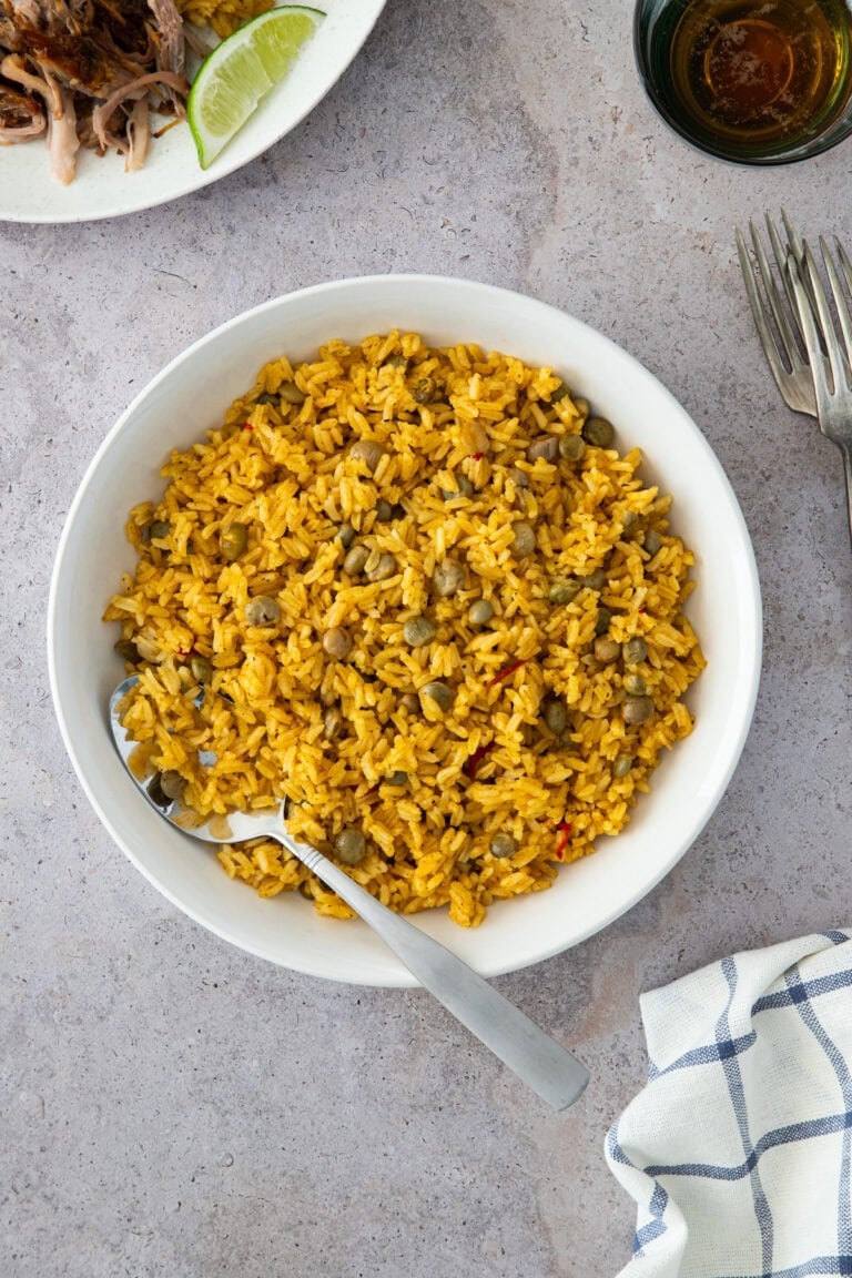 Moro de Guandules con Coco (Receta Fácil En Una Sola Olla) - My ...