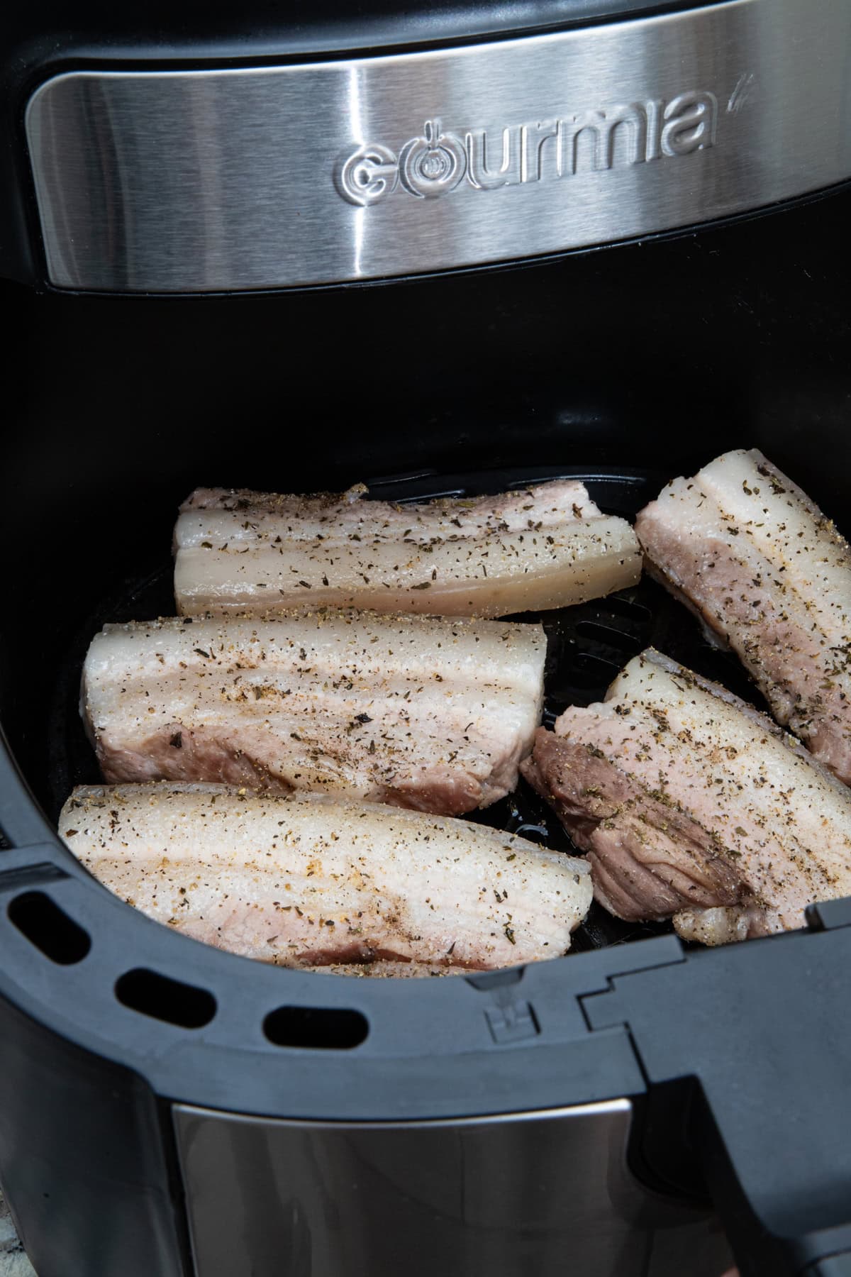 Chicharrón de Cerdo en la Freidora de Aire - My Dominican Kitchen